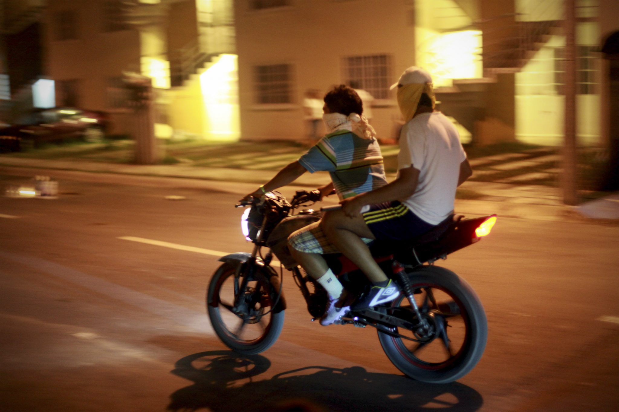 Rateros operan las 24 horas – Diario Basta!