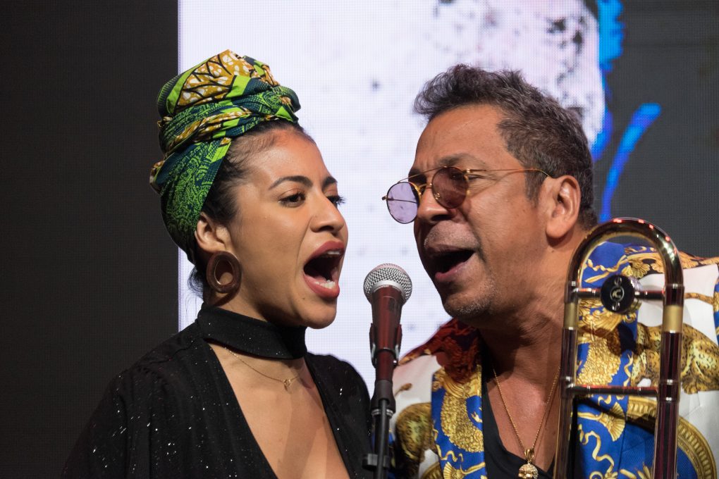 Alberto Barros Festejó a lo grande – Diario Basta!