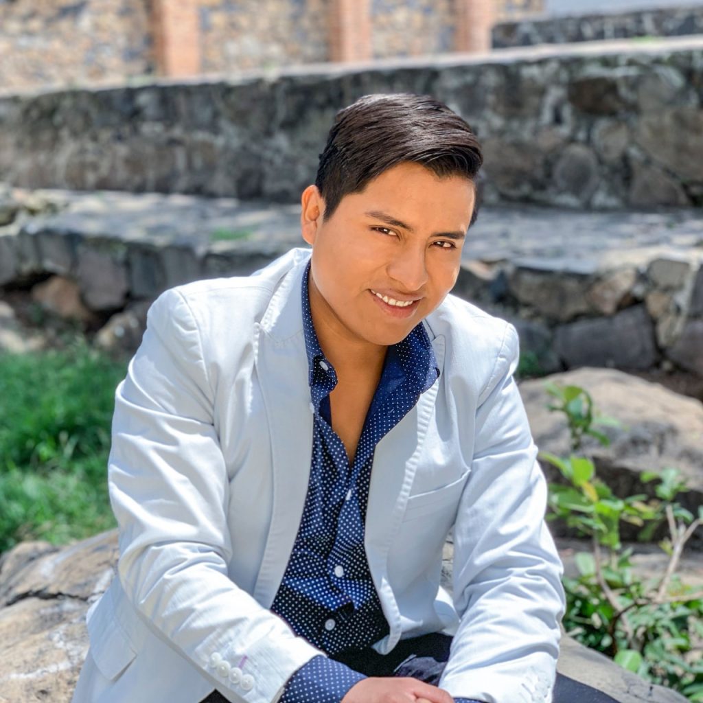 Justin Sierreño llega como el "patrón" – Diario Basta!