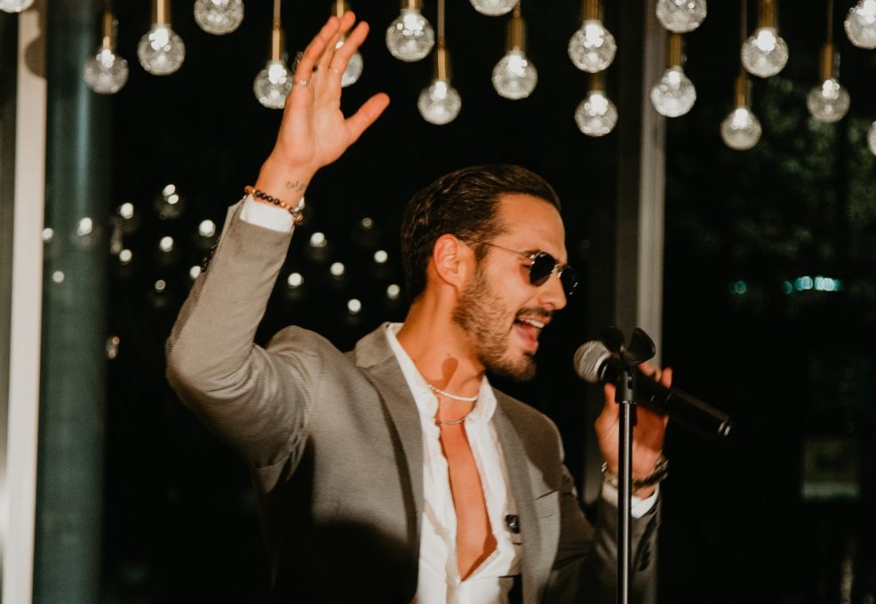 Mich Duval presentó con éxito su álbum "Tierra" – Diario Basta!