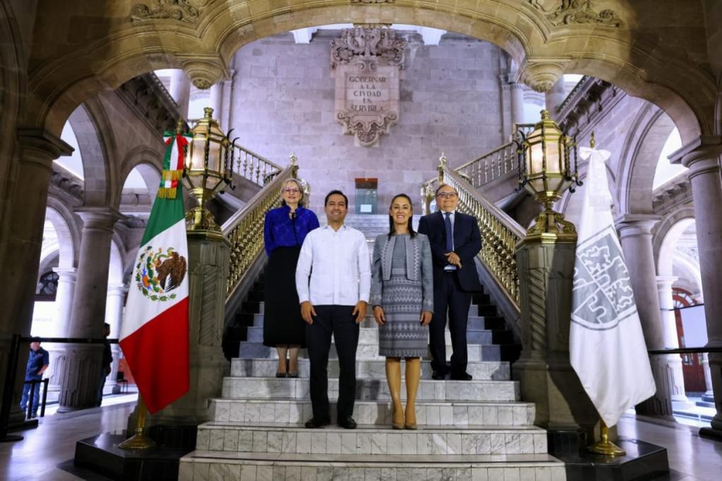 Inauguran Sheinbaum y Vila “Yucatán Expone” en el Zócalo capitalino ...