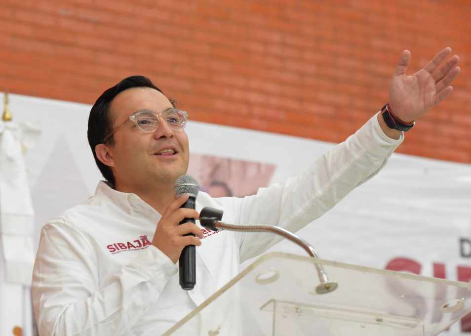 Recae en el inexperto Daniel Sibaja la Secretaría de Movilidad del ...