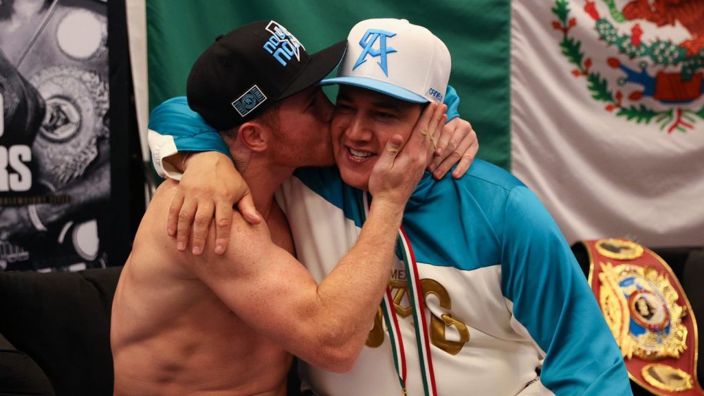 Canelo tiene en la mira a Munguía, dice su coach Eddy Reynoso – Diario ...