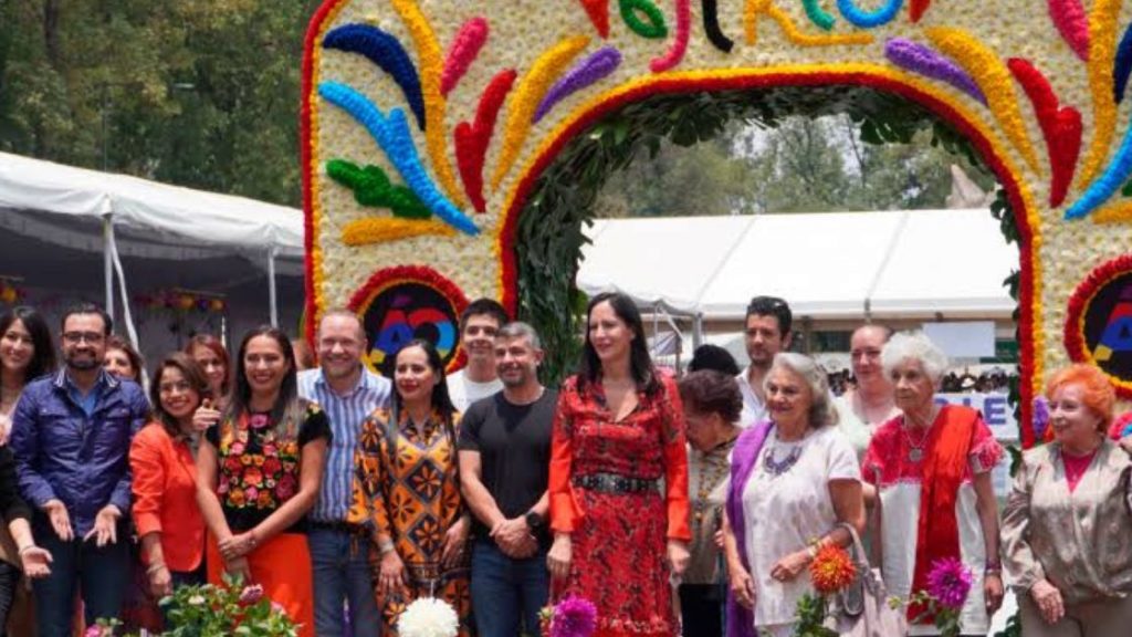 Aprovecha feria para derrochar recursos – Diario Basta!