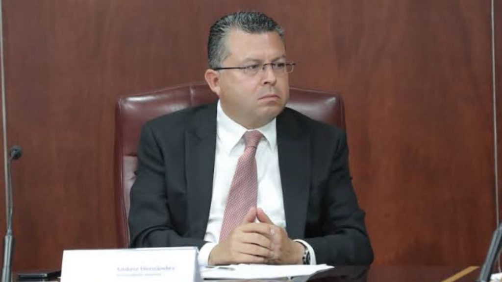 Hermanos Ambriz monopolizan el TECM – Diario Basta!