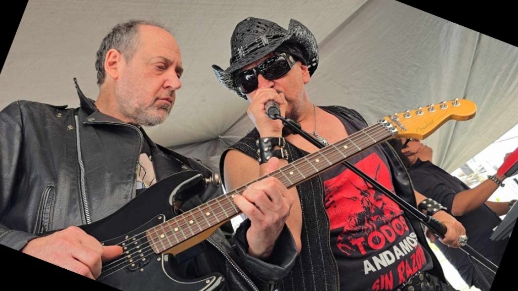 Sal y Marcovich cantan temas de Caifanes y de la Castañeda en el Chopo ...
