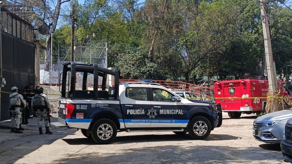 Nadan cuerpos en agua puerca – Diario Basta!