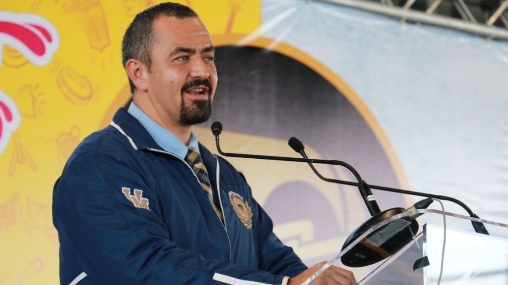 Perciben generosos salarios en la DGDU – Diario Basta!