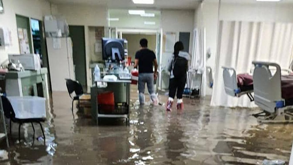 Lluvias inundan hospitales en CDMX pese a trabajos de desazolve ...