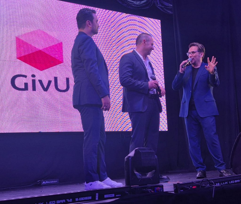 GivU: la app mexicana que transforma celulares olvidados en dinero en ...