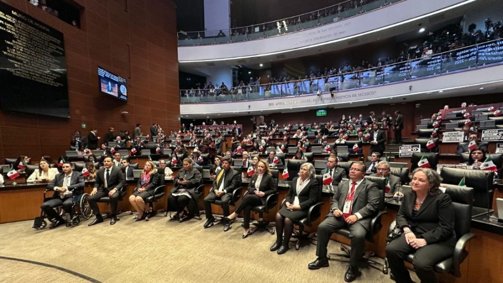 Suprema Corte y Tribunal de Disciplina Judicial encabezan juramento de ...