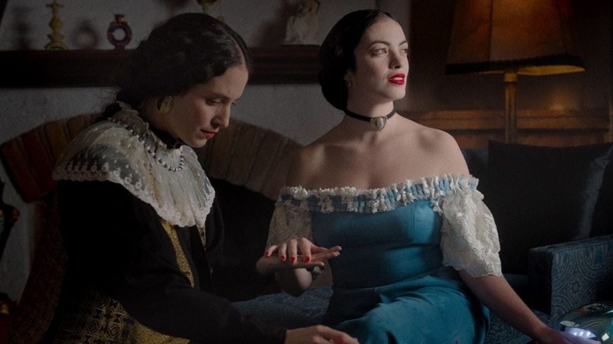 Llega a cines "Una historia de amor y guerra"; sátira que reinventa personajes históricos ...