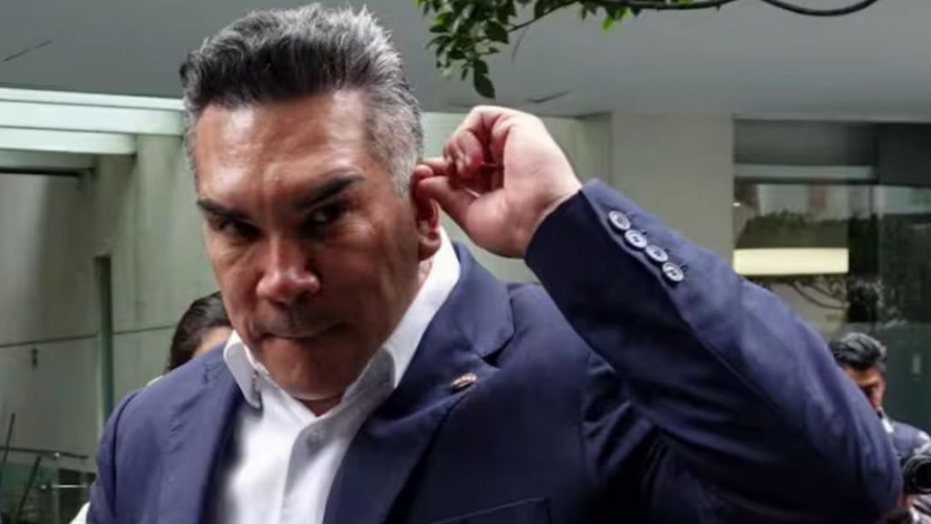 Le apuesta a la IA para salvarse: Destina PRI 101.6 mdp a su ...